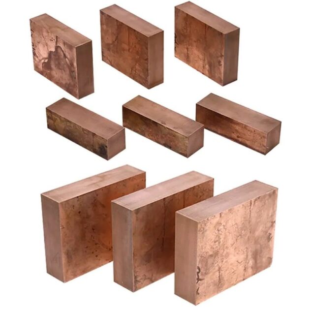 ベリリウム銅 (BeCu)、CuBe とも呼ばれる、ベリリウム青銅